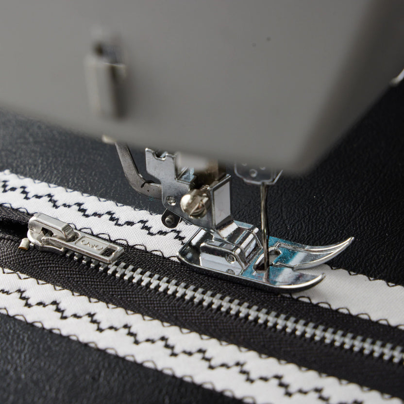 Máquina De Coser Facilita Pro 4452 SINGER® | SINGER®