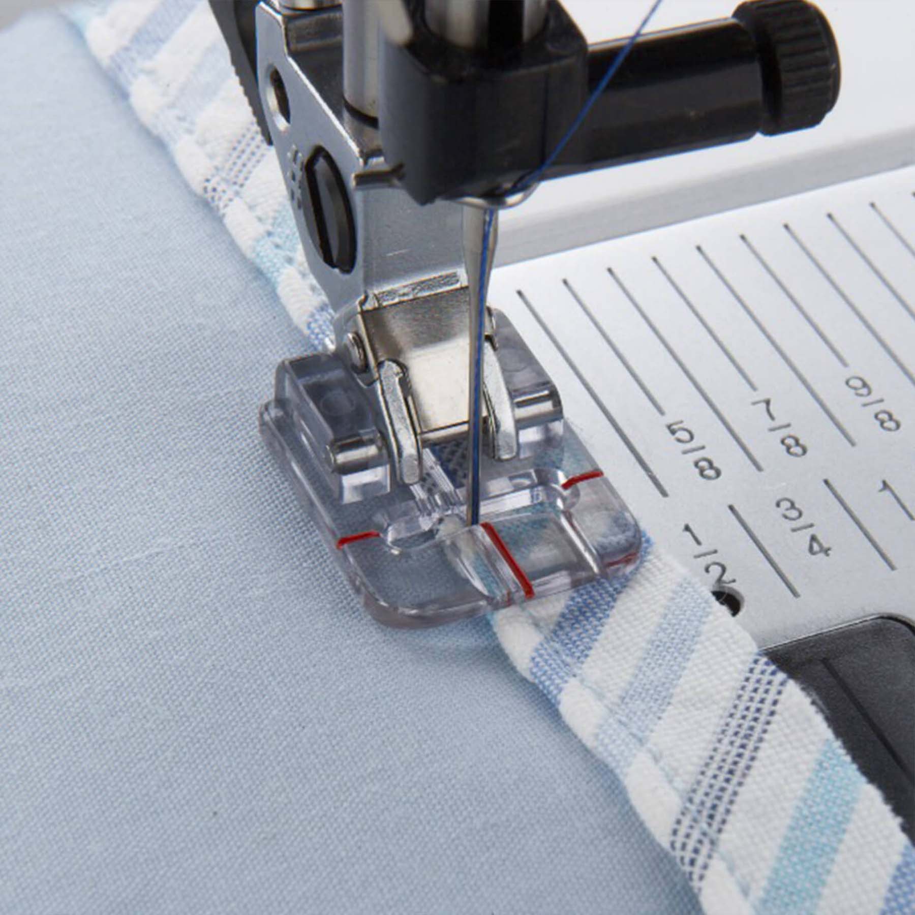 PFAFF® Narrow Piping Foot | SINGER®INGER